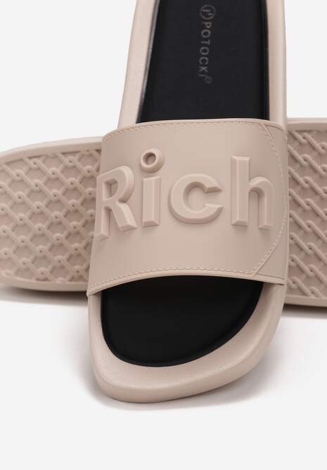 Beżowe Klapki Basenowe z Paskiem z Tłoczonym Napisem i Kwadratowym ...