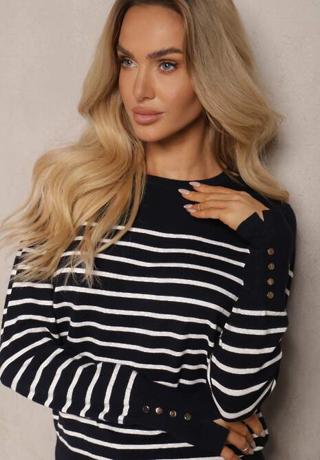 Granatowy Sweter z Wiskozą Bawełną z Nitami w Paski Vitita - Renee