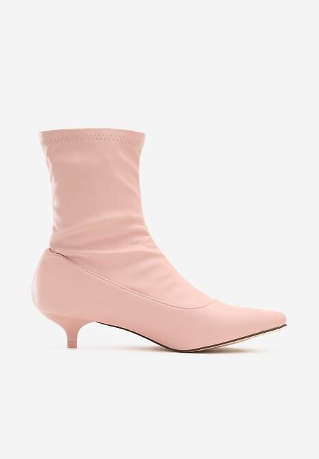 Botki damskie: wiosna 2021 na Renee.pl