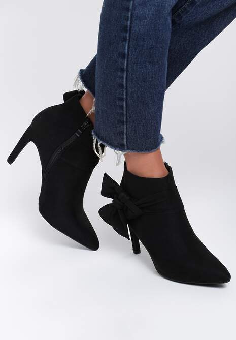 Botki damskie: zima 2019 na Renee.pl