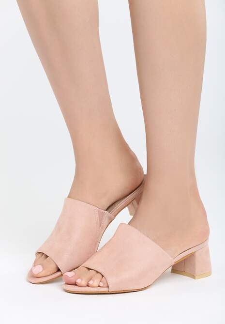 Modne klapki na obcasie w Renee.pl