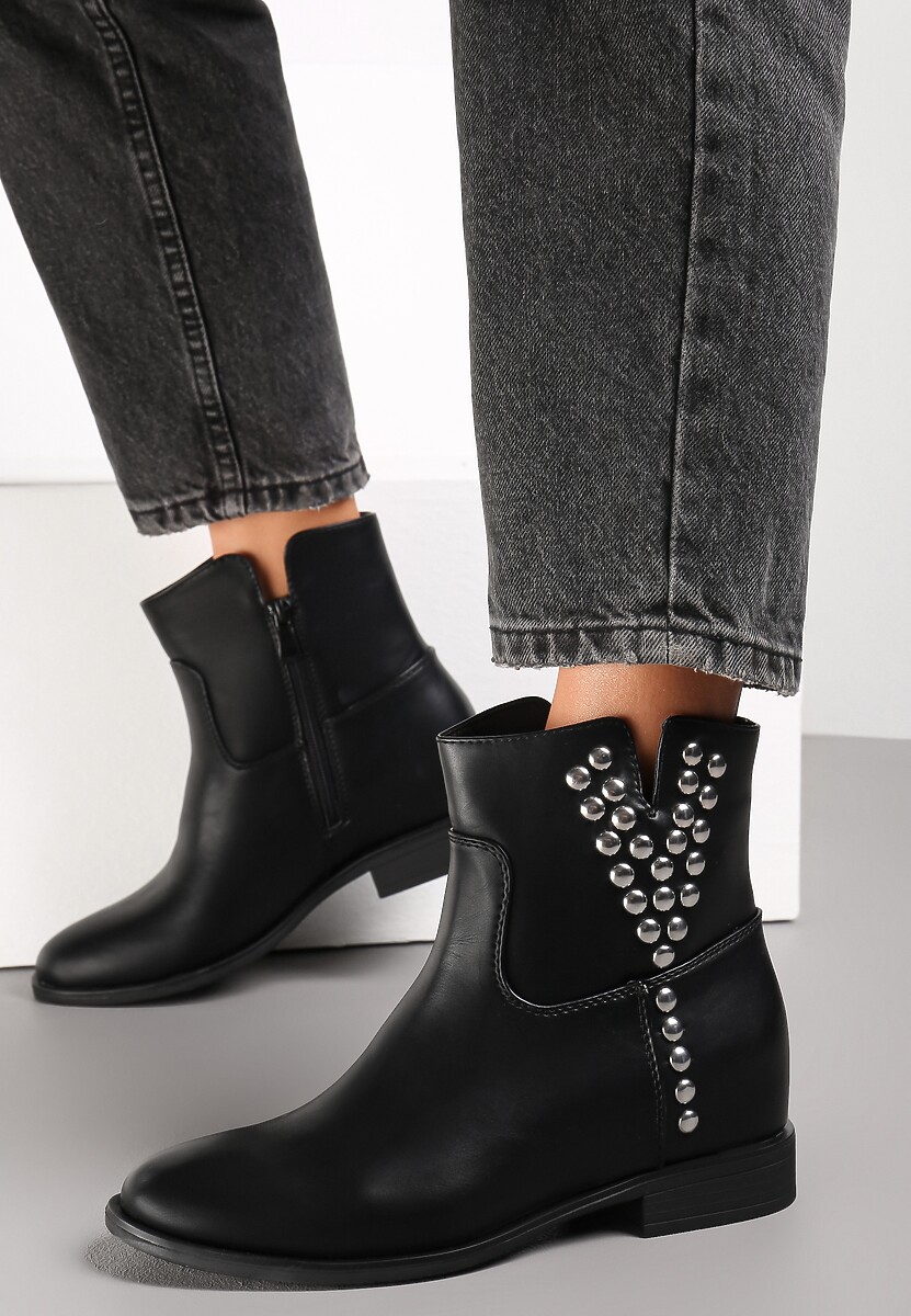 Czarne Botki z Nitami Hacotte - Renee