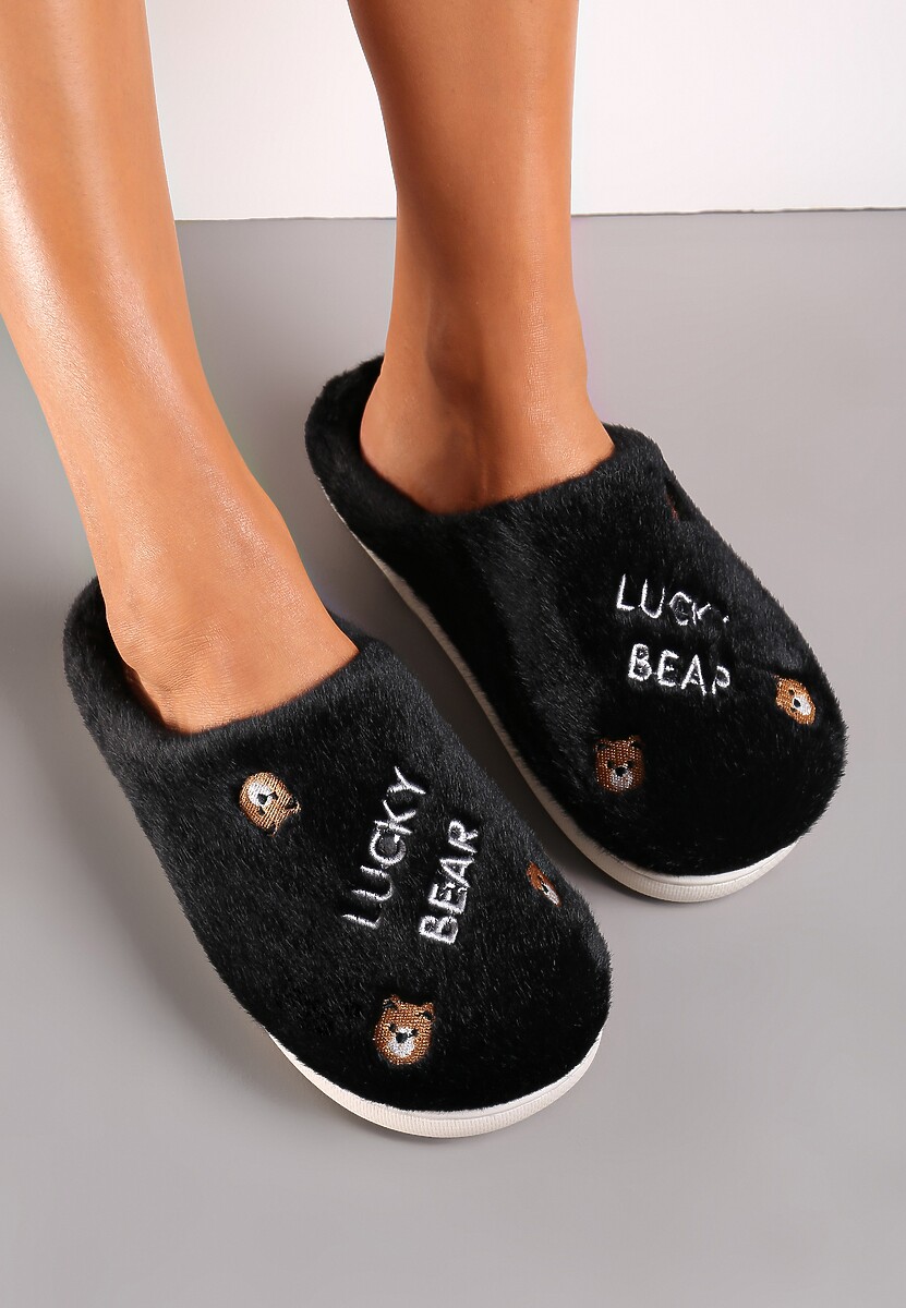 Czarne Kapcie z Futerka z Haftowanymi Naszywkami Humine - Renee