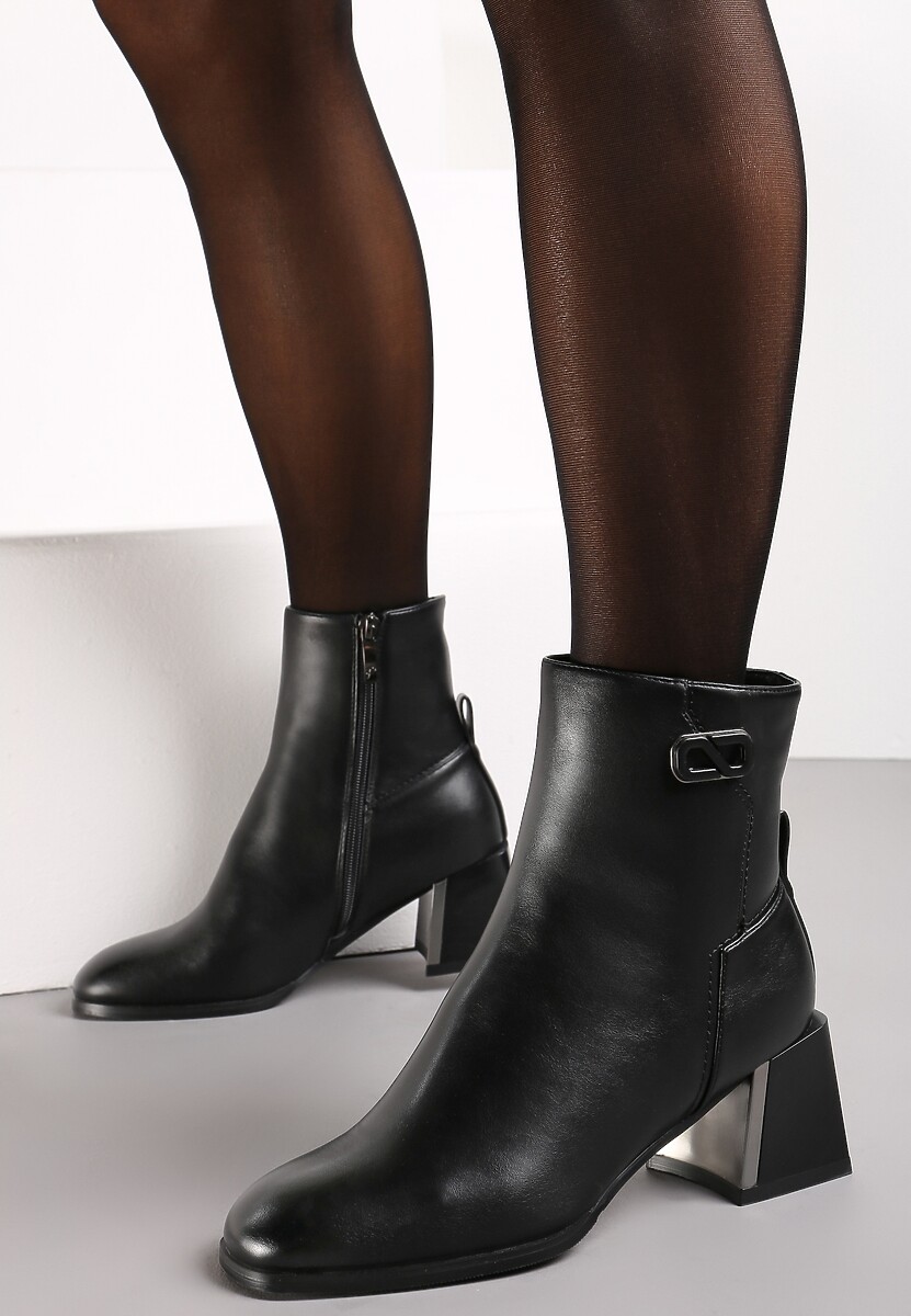 Czarne Botki na Geometrycznym Słupku z Kwadratowym Noskiem Valenya - Renee