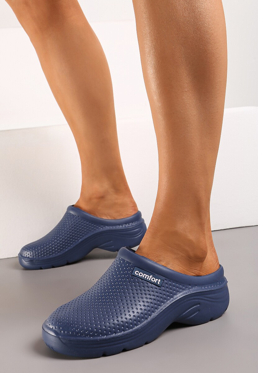 Granatowe Klapki Piankowe w Stylu Chodaków z Perforacją Walida - Renee