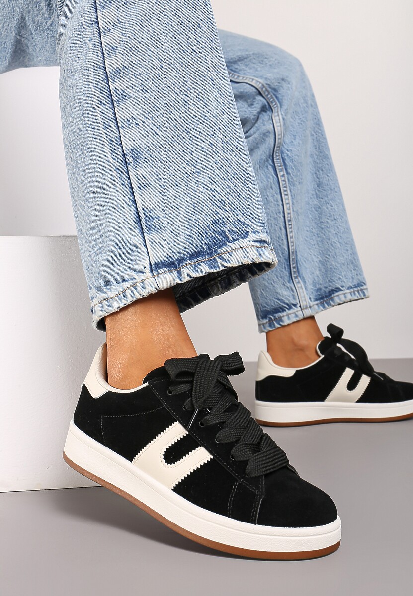 Czarne Sznurowane Sneakersy na Płaskie Podeszwie Wykończone ...