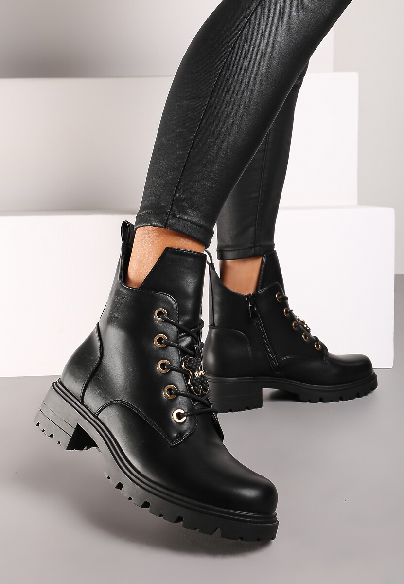 Czarne Botki Workery na Płaskiej Podeszwie z Aplikacją Misia Laosina - Renee