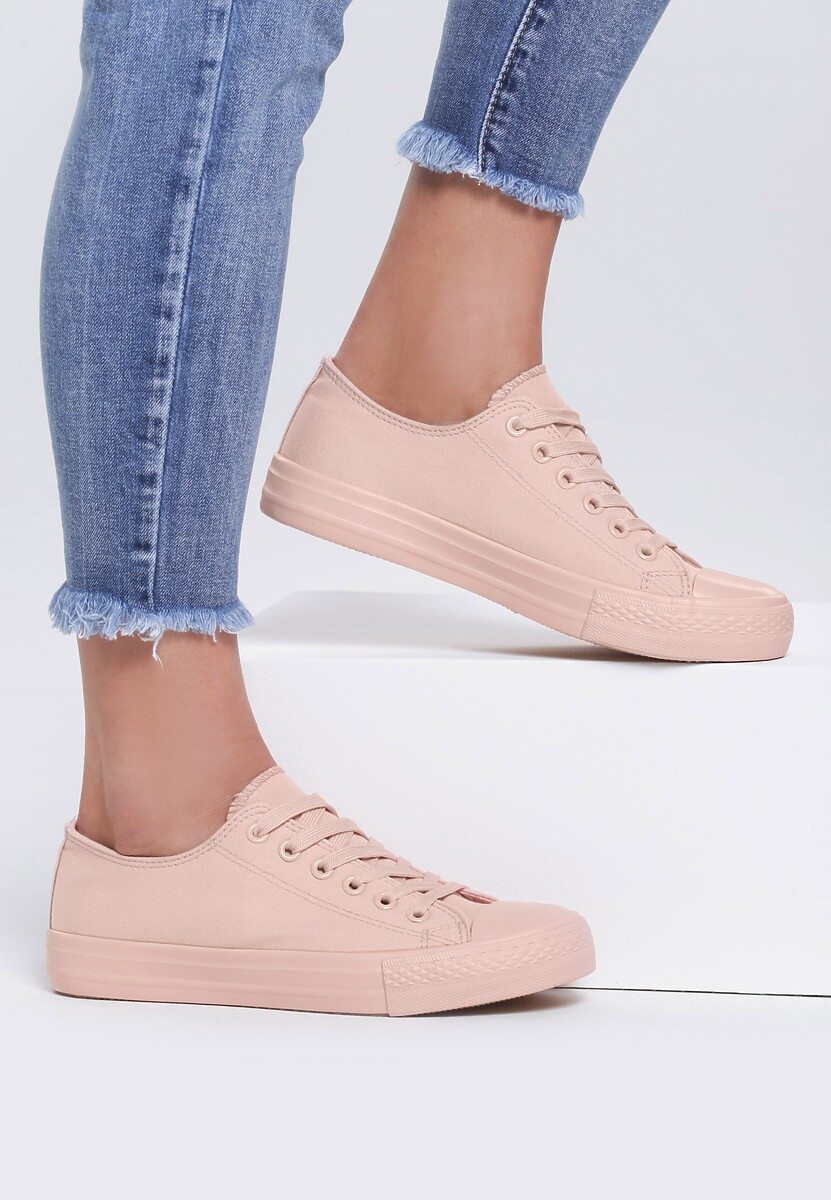 Modne trampki w Renee.pl