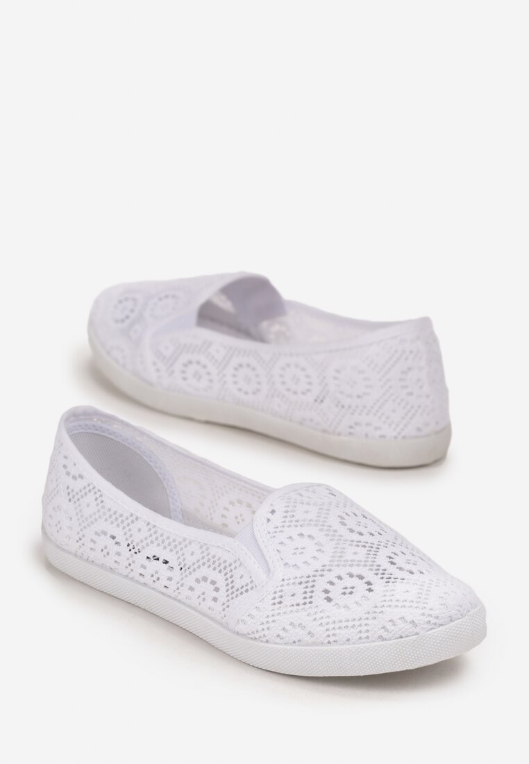 Białe Wsuwane Balerinki z Ażurową Cholewką Zeresa - Renee