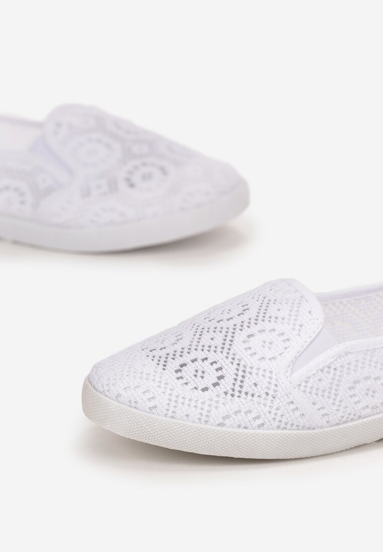 Białe Wsuwane Balerinki z Ażurową Cholewką Zeresa - Renee